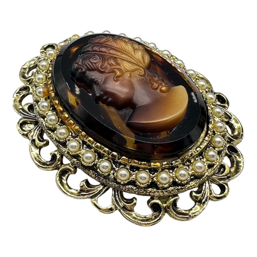 Victorian Revival Glass Cameo Brooch - Vintage Jewerly Collect